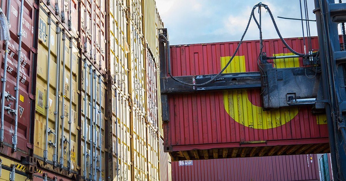 Shipping Containers Southampton | Cleveland Containers