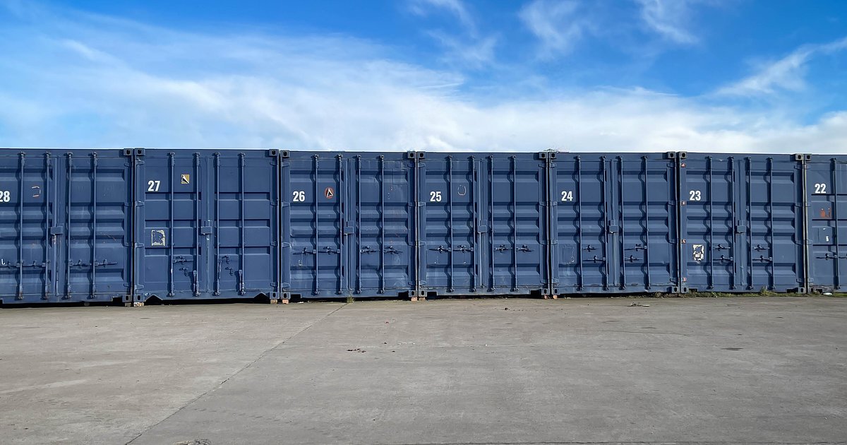 Vaults & Vehicles Self Storage | Cleveland Containers