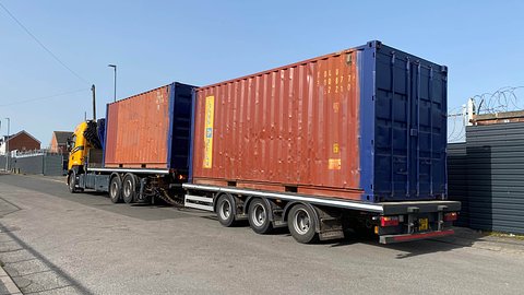 Vaults & Vehicles Self Storage | Cleveland Containers